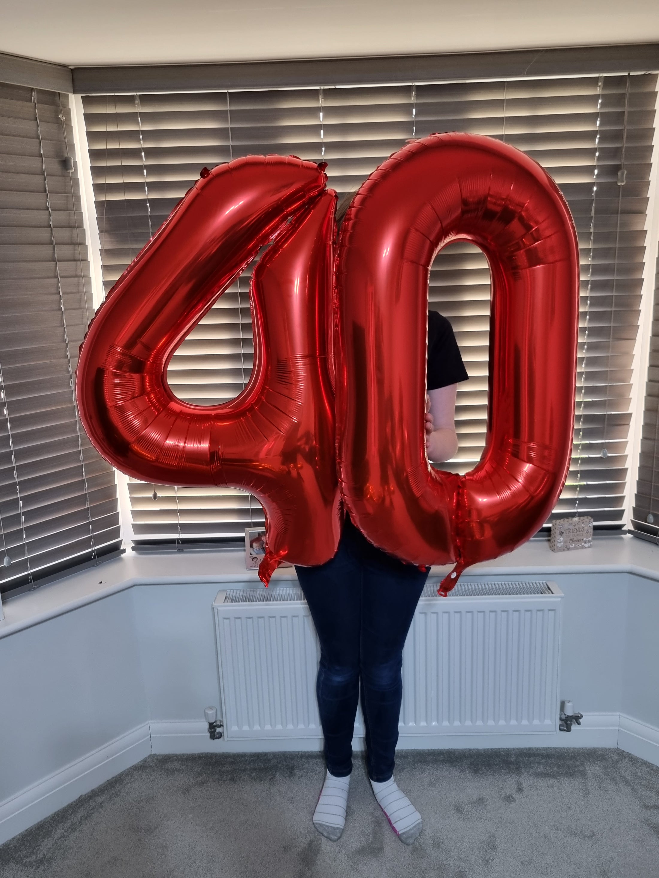 Virtuenity - Buy 40 Inch Red Numbered 0-9 Balloons For Parties